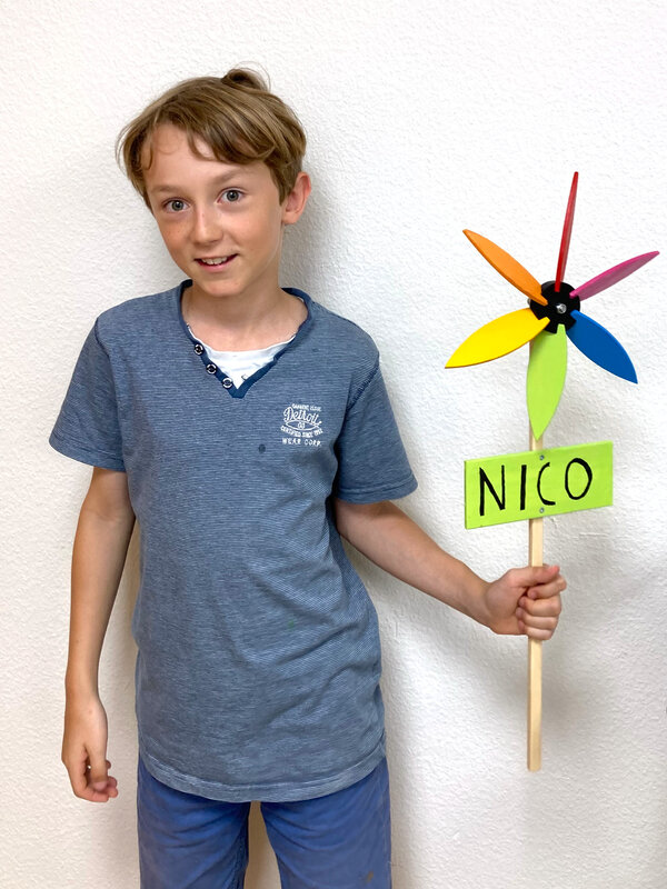 Ferienpass im AWB Sursee: Es wurden fleissig Windräder erstellt